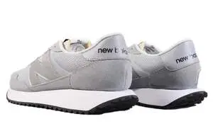 NEW BALANCE 237 "steel" Low Top Sneakers - Gray/silver