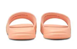 PUMA Peanuts X Popcat 20 Slides