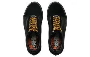 VANS Huatunan X Old Skool Low-top Sneakers - Black