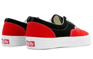VANS Era Sneakers - Black/red