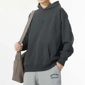 NEW BALANCE Embroidered Logo Hoodie