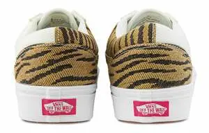 VANS Comfycush Old Skool "le Tigre" Sneakers