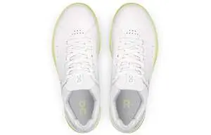 On Advantage X The Roger Sneakers - White/hay
