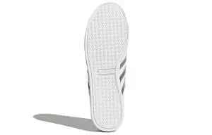 Adidas Coneo Qt Metallic Silver Sneakers