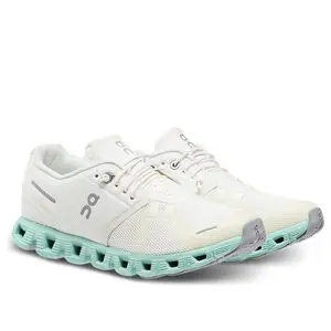 On Cloud Sneakers - White/green