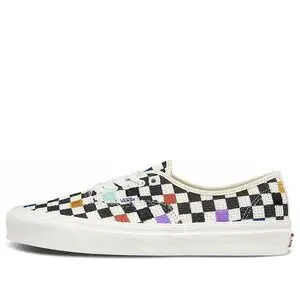 VANS Factory Authentic 44 Dx Needlepoint Checkerboard Sneakers - Black/white
