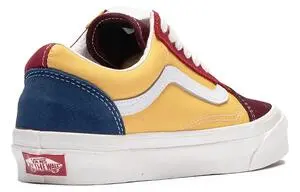 VANS Old Skool Lace-up Sneakers - Red