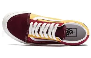 VANS Old Skool Lace-up Sneakers - Red