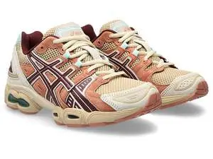 Asics Gel-nimbus Sneakers - Dune/port Royal