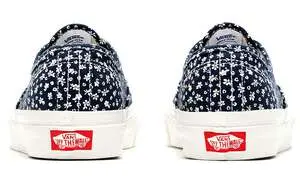 VANS Style 44 Low Top Sneakers - Blue/white