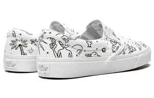 VANS Classic Slip-on "unidentified U-paint" Sneakers - White/black