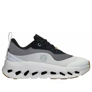 On X Loewe Cloudtilt 2 Sneakers - Black/white