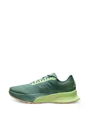 Nike Ultrafly Sneakers