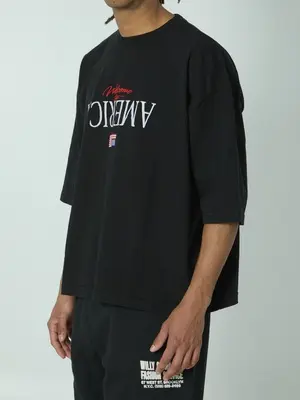 WILLY CHAVARRIA Welcome To America Oversized T-shirt