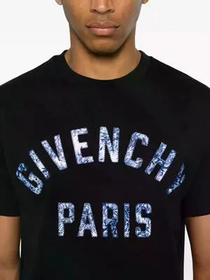 Givenchy Logo-appliqué T-shirt