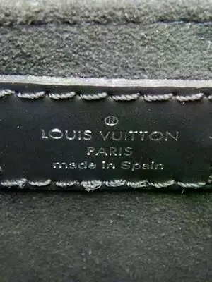 LOUIS VUITTON Epi Petit Sac Plat Satchel