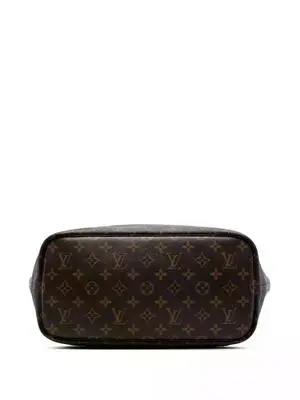 LOUIS VUITTON Monogram Neverfull Mm Tote Bag