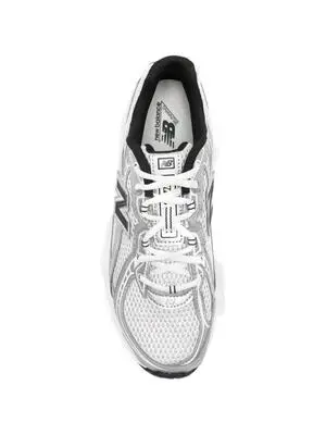 NEW BALANCE 740 Lace-up Sneakers