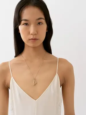 Chloé Pendant Necklace With Quartz