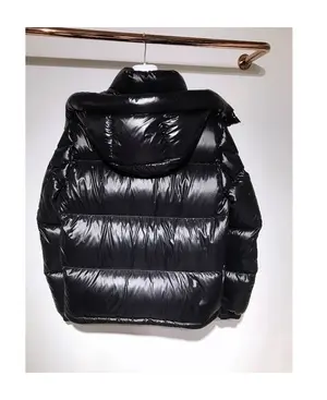 Moncler Montbeliard Zip-up Long-sleeved Puffer Jacket - Black