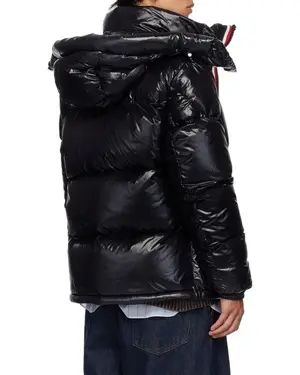 Moncler Montbeliard Zip-up Long-sleeved Puffer Jacket - Black