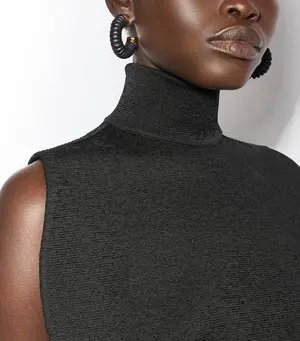 Alaïa Lambskin Tubular Hoop Earrings - Brown