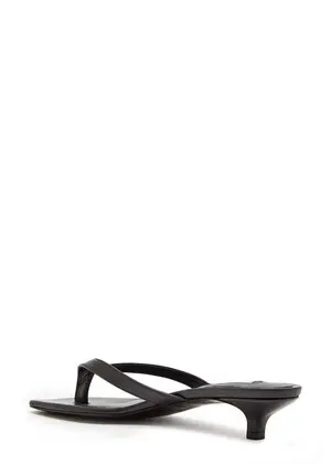 TOTEME Leather Flip Flops