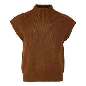 Layo G Sleeveless Sweater Top