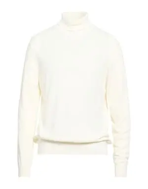 MQJ Fine Knit Turtleneck Sweater