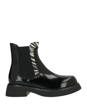 TOSCA BLU Ankle Boots