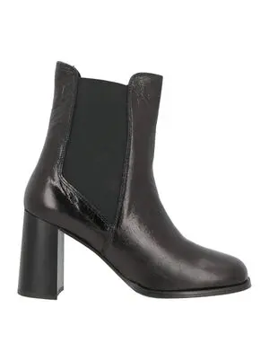 TOSCA BLU Ankle Boots - Black