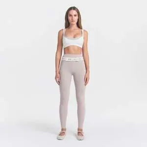 SKIMS 26" Studio Stretch Legging - Linen