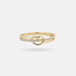 IVY & PEARL CO. The Kensington Knotline Ring - Gold