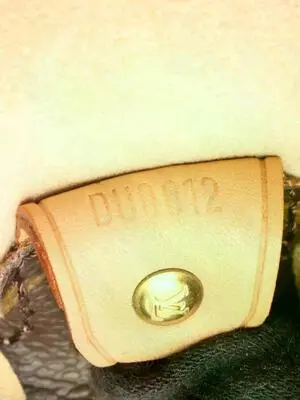 LOUIS VUITTON Monogram Looping Gm Shoulder Bag - Brown