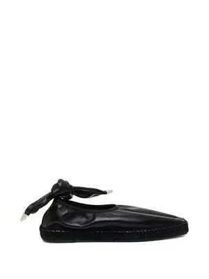 Toga Chain Detail Flats - Black