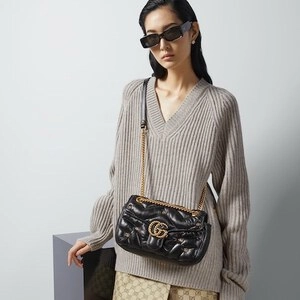Gucci Gg Marmont Logo Plaque Small Shoulder Bag