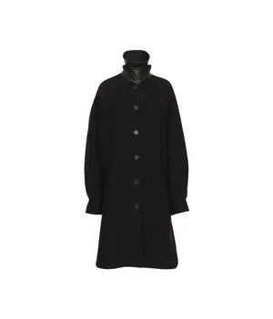 Women's Collared Wool Coats