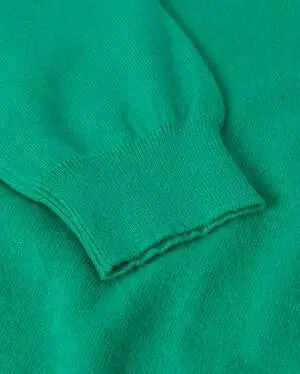 Johnstons Of Elgin Lunan Classic Cashmere Crew Neck Jumper - Green