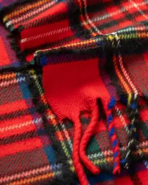 Johnstons Of Elgin Mach Royal Stewart Tartan Scarf - Red