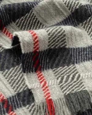 Johnstons Of Elgin Crowe Silver Cashmere Scarf