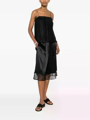 THE NINA STUDIO Lace Detail Ruffled Top