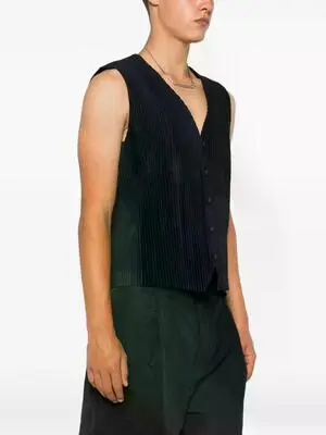 Issey Miyake Sleeveless V-neck Sweater