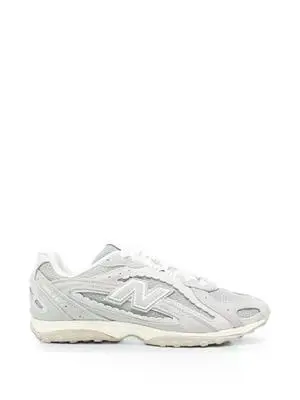 NEW BALANCE 204l Suede Sneakers - Grey