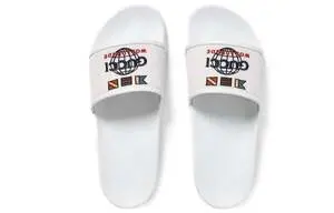 Gucci Worldwide Flag Slide Sandals - White