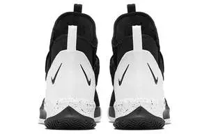 Nike Lebron Soldier 13 Sfg Tb High Top Sneakers - Black