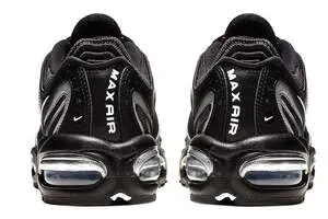 Nike Max Tailwind 4 Sneakers - Black