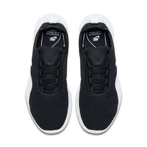 Nike Max Motion 2 Sneakers