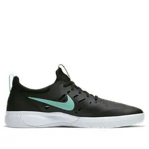 Nike Nyjah Free Sb Sneakers