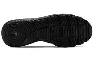Under Armour Charged Assert 8 Low Top Sneakers - Black