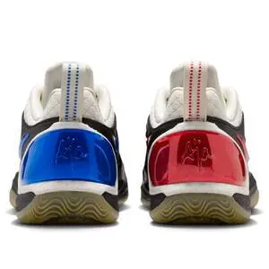 Nike A'two Standing Ovation Sneakers